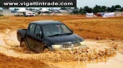 Strada Automatic GLX V 4x2 148K LE ALL IN PROMO - Vigattin Trade