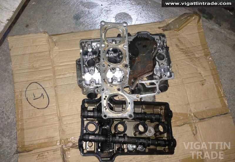 Honda cbr 250r Cylinder head - Vigattin Trade