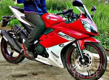Yamaha R15 v2.0 GLOSSY RED (VERY FRESH LIKE BNEW) w/ HD VIDEO DEMO ...