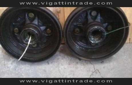lancer singkit rear brake drums with bearings - Vigattin Trade